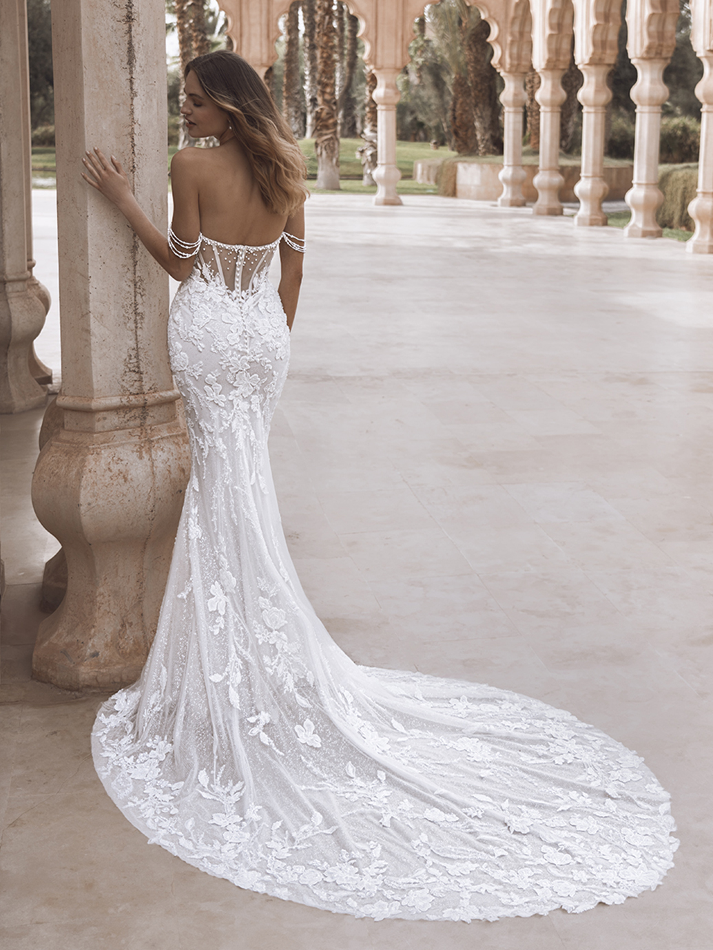 Elegant Wedding Dresses | The Enzoani Collection | Enzoani | Enzoani